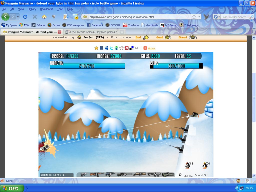 Penguin Massacre - defend your Igloo in this fun polar circle battle game